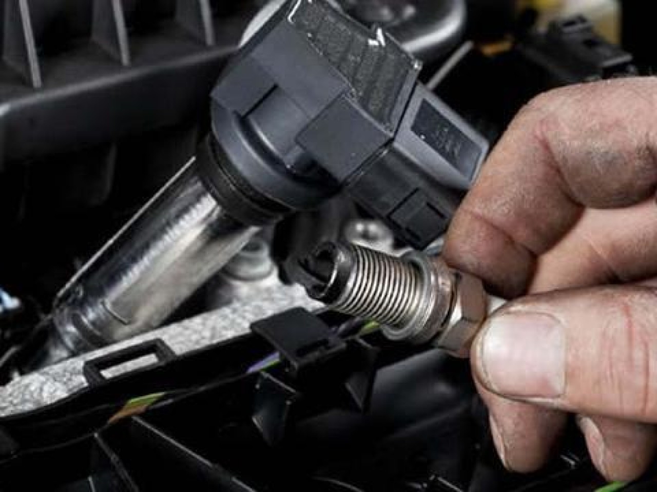 Otosia.com, Jakarta Busi motor seperti memiliki rupa atau bentuk yang ...