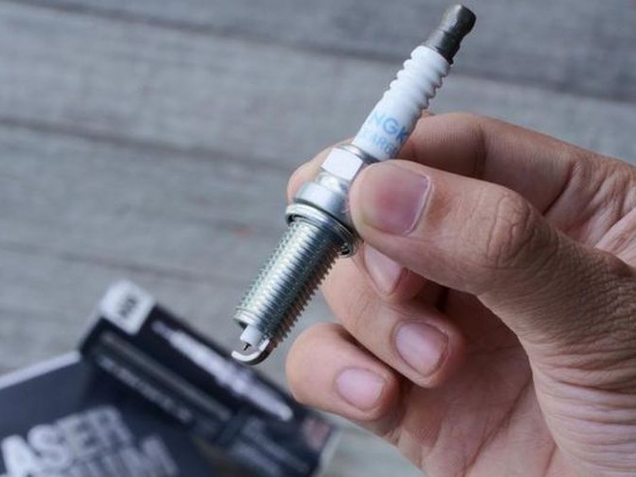 JAKARTA, KOMPAS.com - Busi memegang peranan penting dalam menjalankan ...